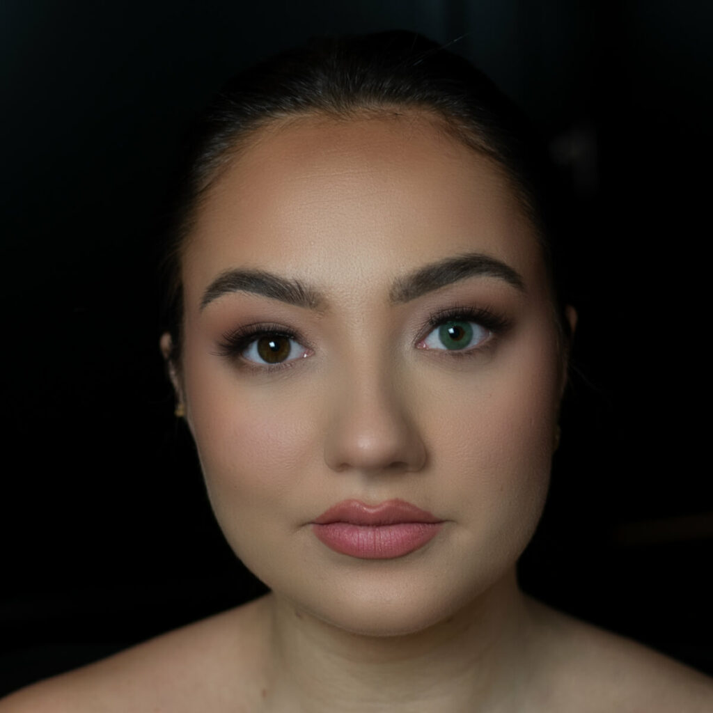 Ad Gray Gray - The Dezzy Factory